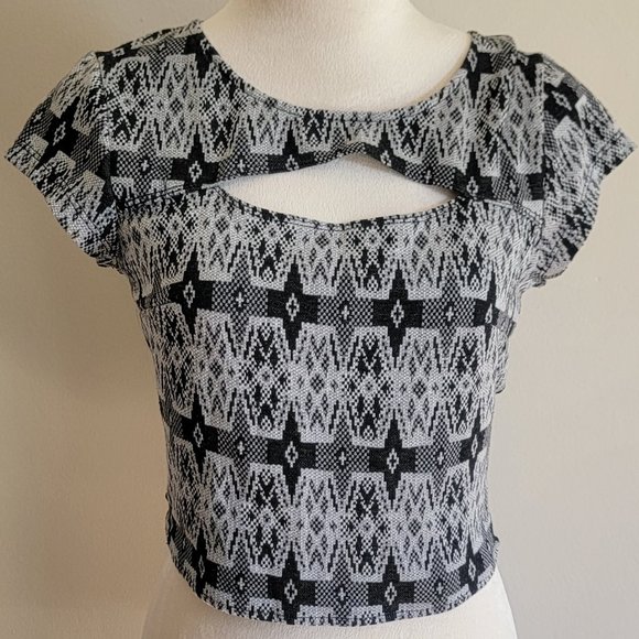 Mimi Chica | Tops | Crop Top With Mesh Back | Poshmark